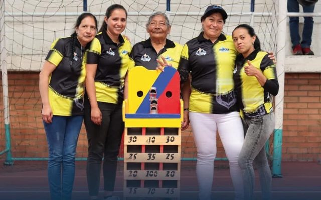 En Funza, Villa Paúl se corona campeón en la competencia de rana ...